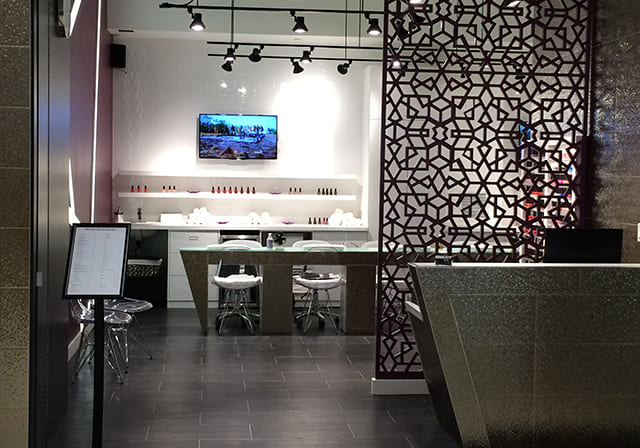 Oakville: Oakville Place – Liv Nail Bliss | My Nail Salon
